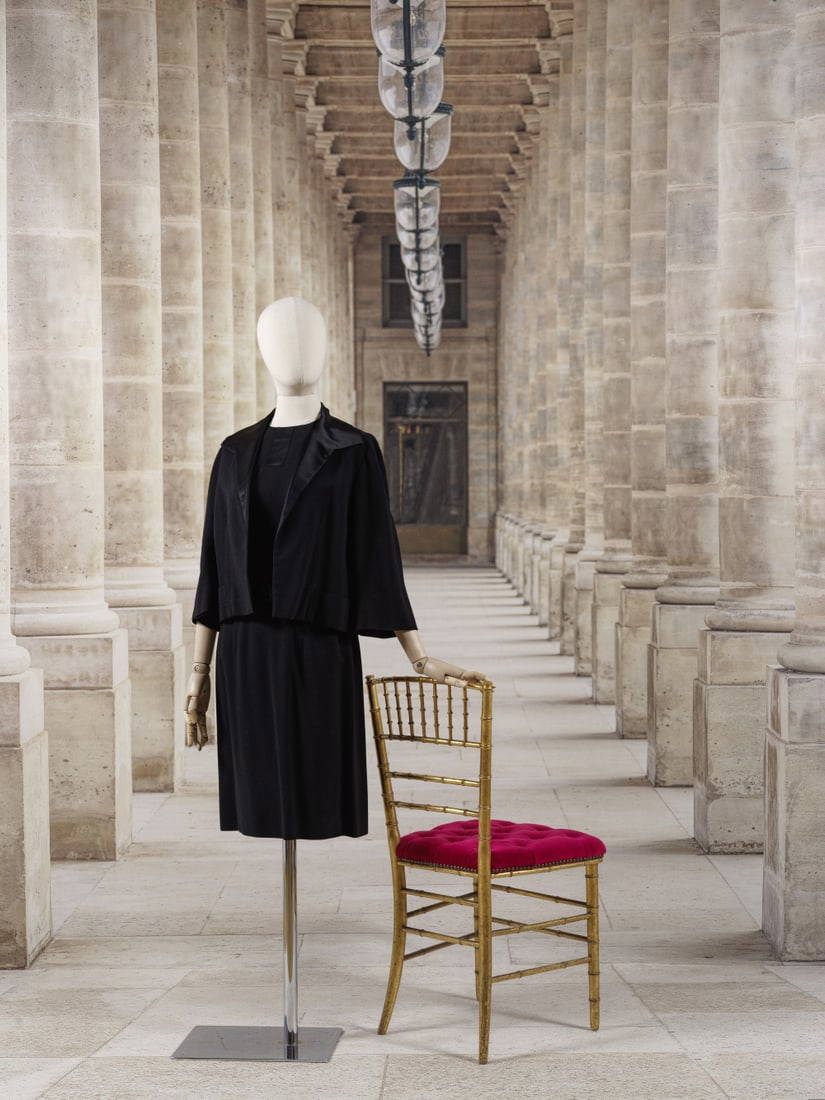 Boutique Pierre Balmain, Collection Couture, Circa 1960. Ensemble De ...