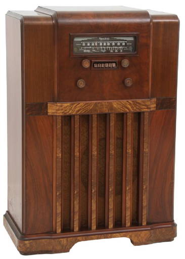 M1281 Sparton Console Radio
