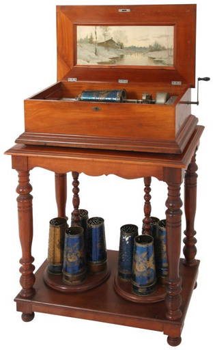 F.g. Otto & Sons Capital Cuff Music Box