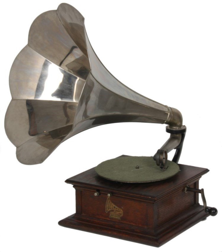 Columbia Graphophone w/ Rear Mounted Horn