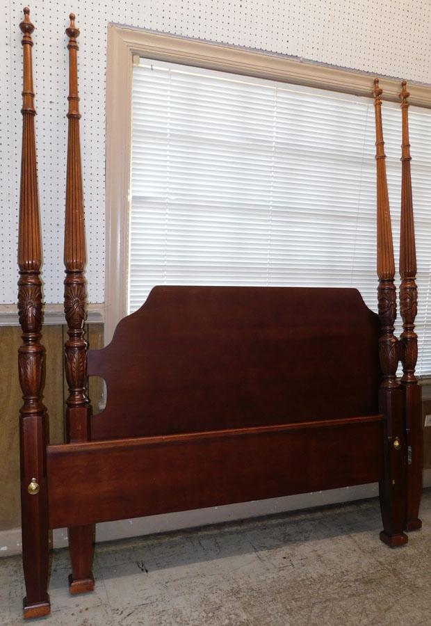 Rice Carved Cherry Queen Size 4 Poster Bed