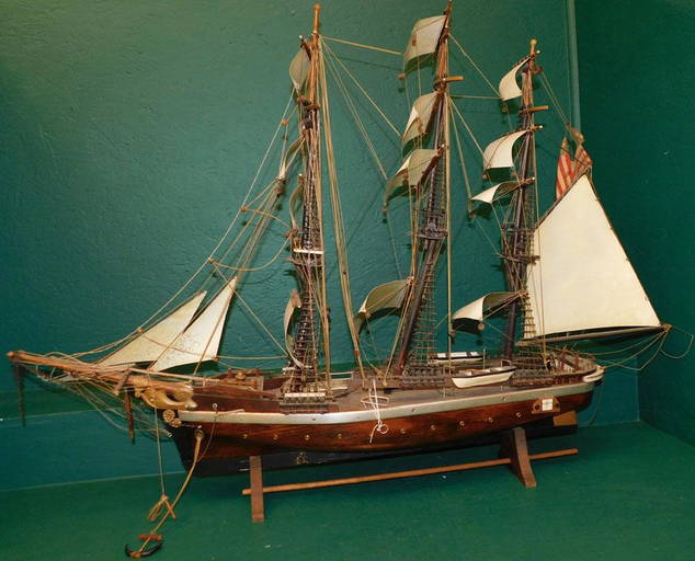 Vintage Ships Model