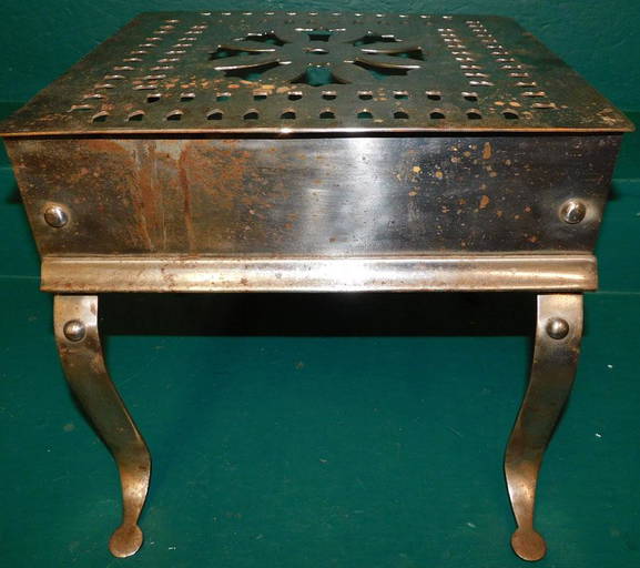 Antique Steel Footman