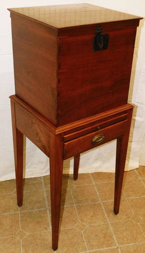 19th C Walnut Dovetailed Cellarette on Later Stand - Sep 05, 2022 ...