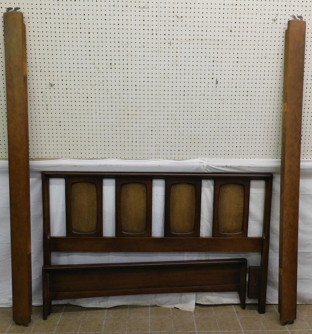 MCM Walnut Full Size Bed - Sep 28, 2022 | Langston Auction Gallery in NC