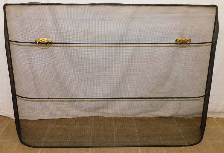 Antique Wire Mesh Fireplace Screen (#0434) on Oct 24, 2022 | Langston ...