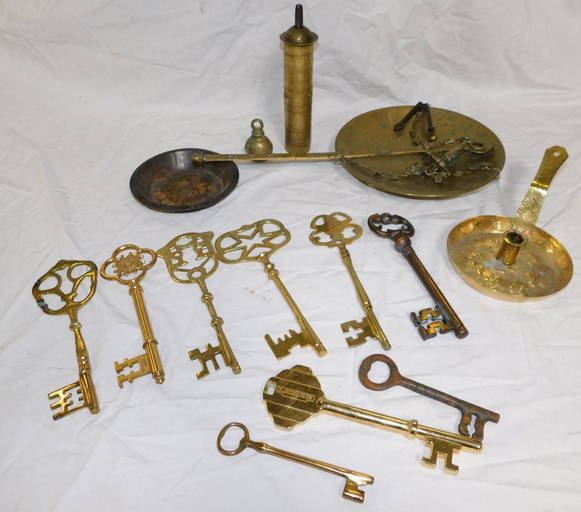 Lot Antique Brass Items - Dec 14, 2022 | Langston Auction Gallery in NC