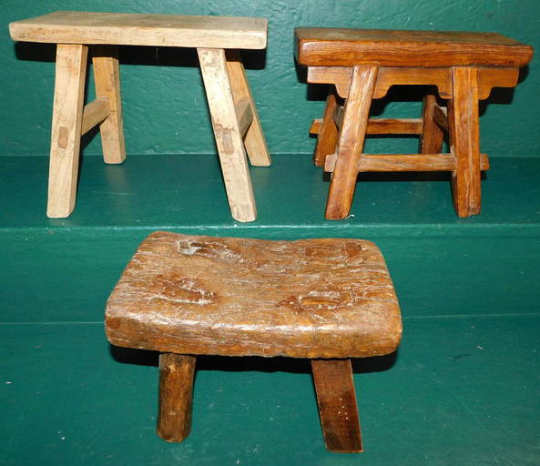 Three Antique Primitive Foot Stools - Dec 14, 2022 | Langston Auction ...