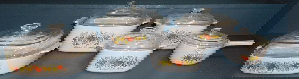 Lot Of Corning Ware Covered Casseroles Auction