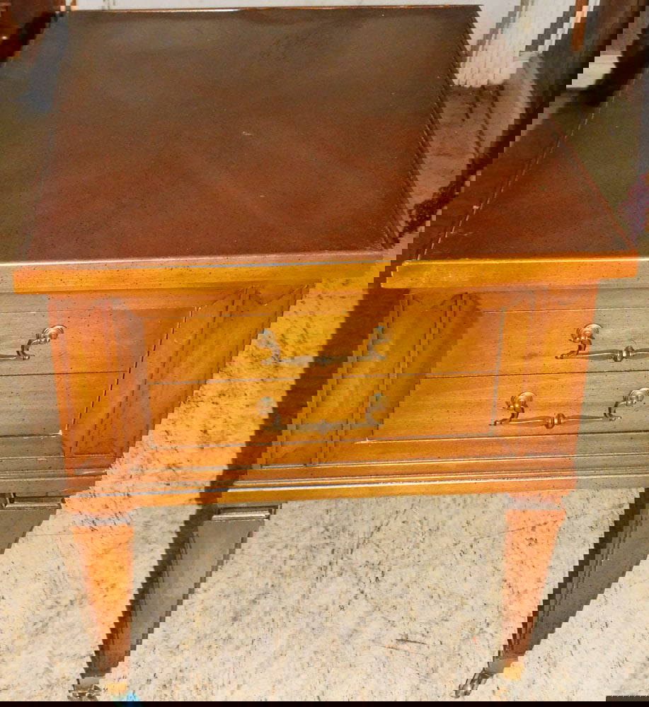 Mid Century Cherry One Drawer End Table By Brandt Auction