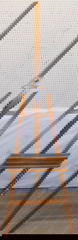 Roma Teakwood Easel Auction