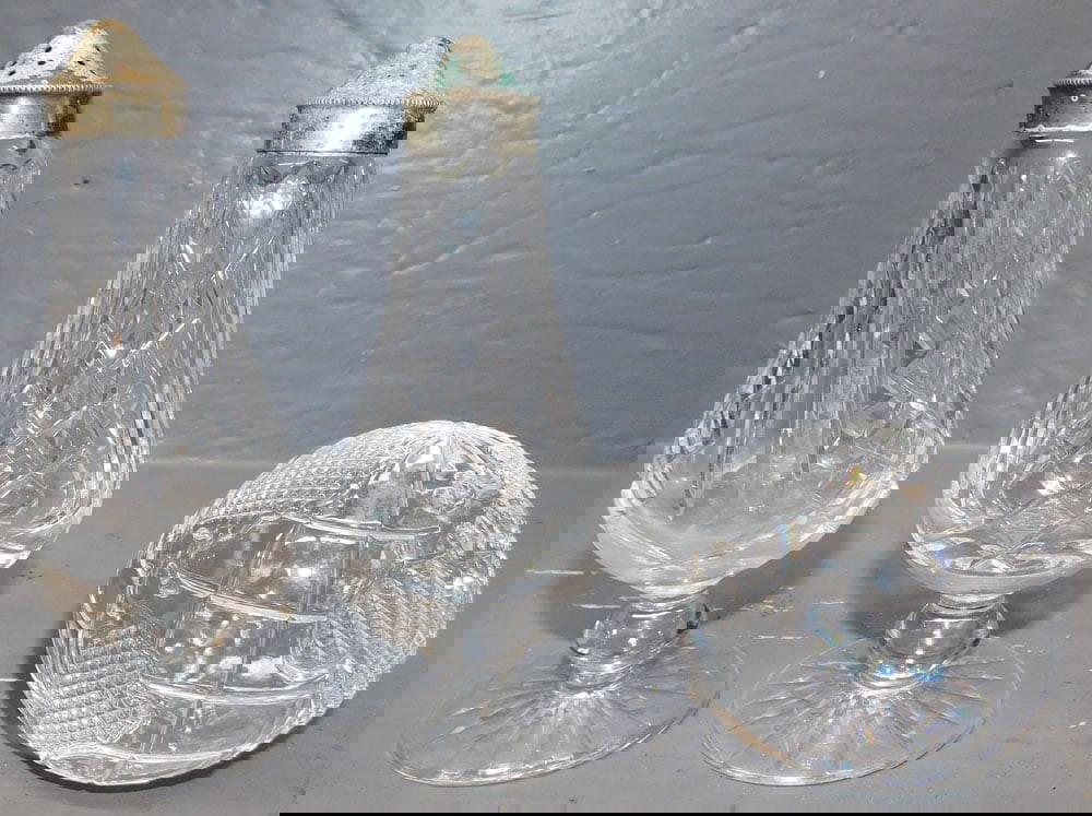 Lot Waterford Salt & Pepper Shakers & Paperweight Auction