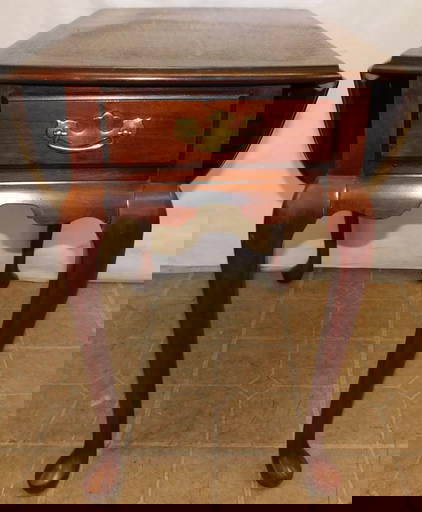 Cherry Queen Anne Style Table By Delwood Furniture Company