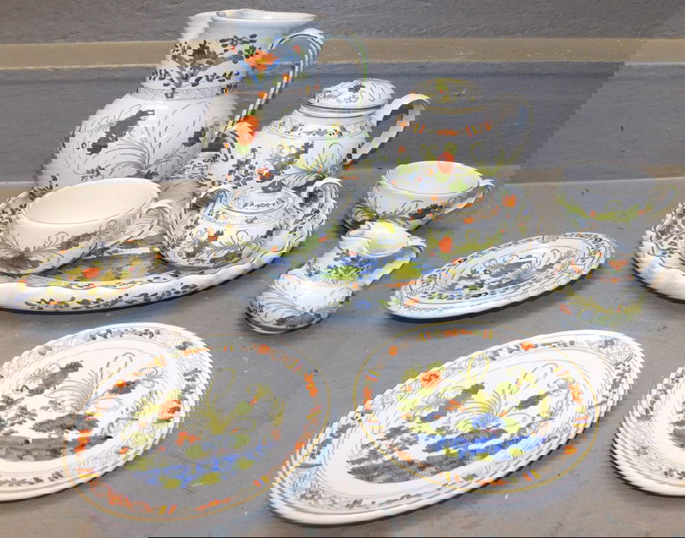 10 Piece Polychrome Porcelain Delft Tea Set Auction