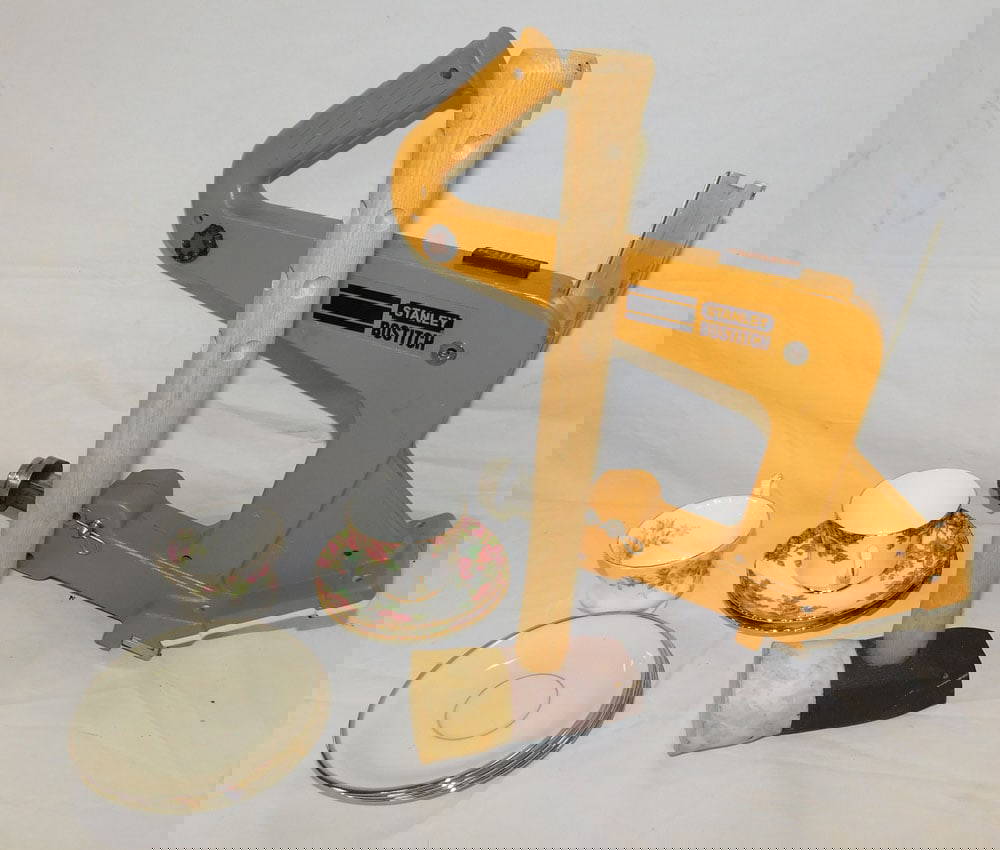 Lot Of Household Items Auction