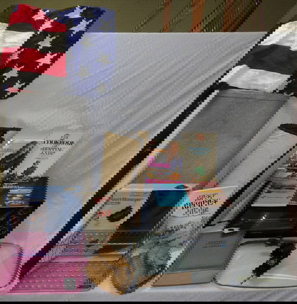 Lot Of Household Items Auction