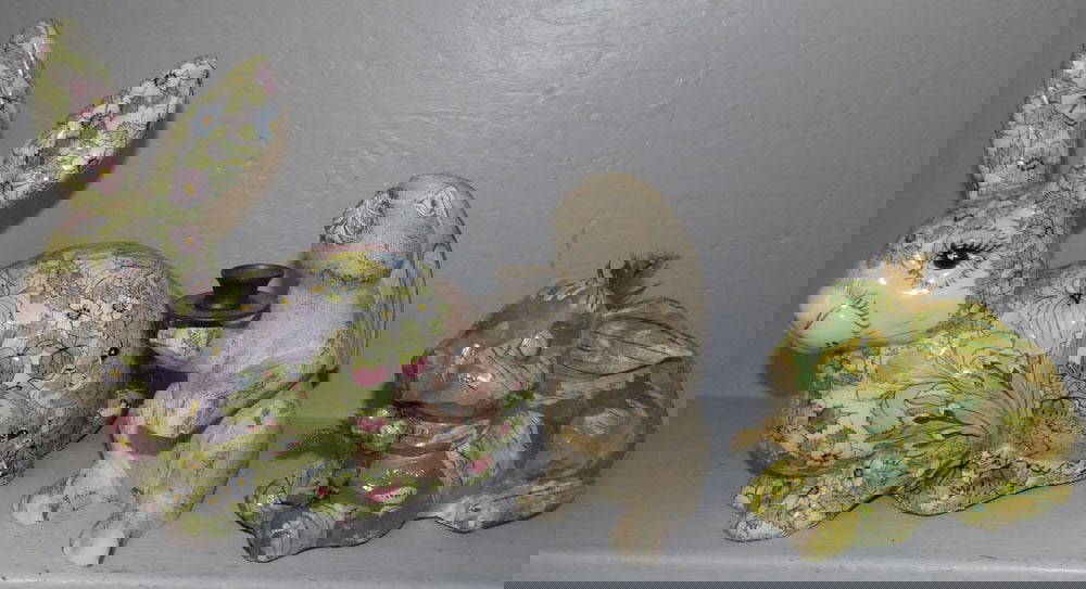 3 Decorative Rabbits Auction