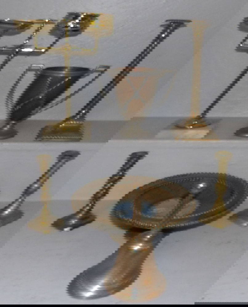 Lot Of Antique Brass Items Auction