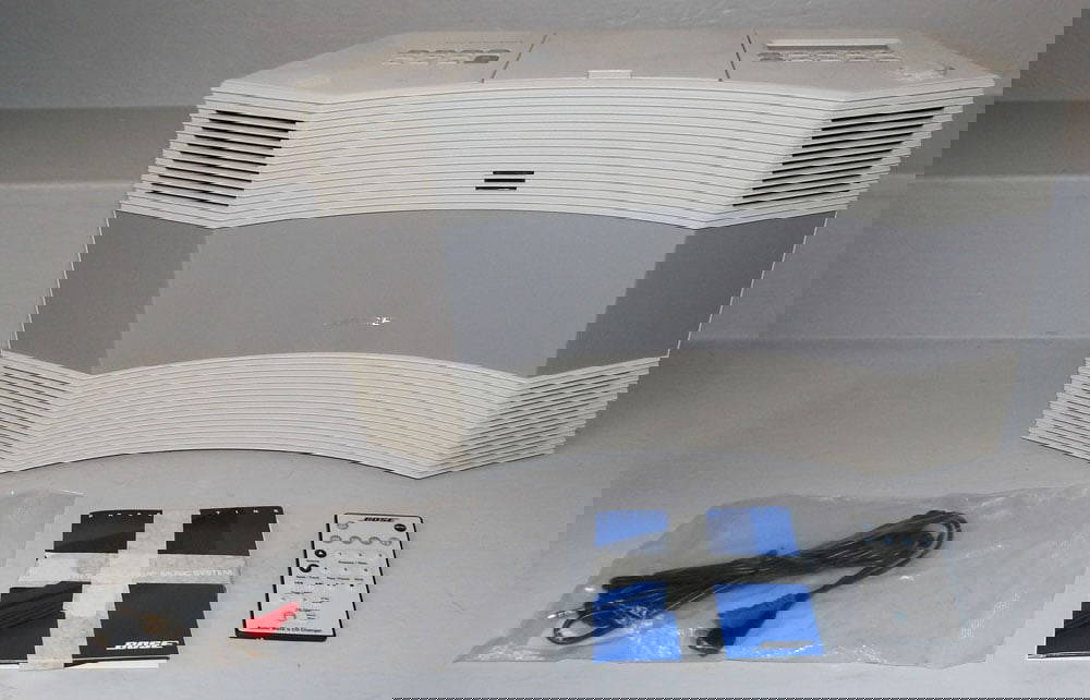 Bose Stereo In Original Box Auction