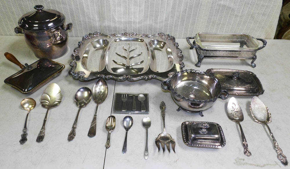 Lot Silver Plate Items Auction