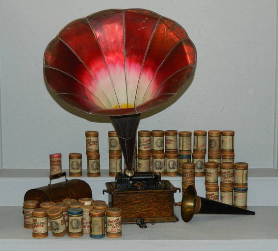 Edison Phonograph W/original Horns And 45 Cylinders