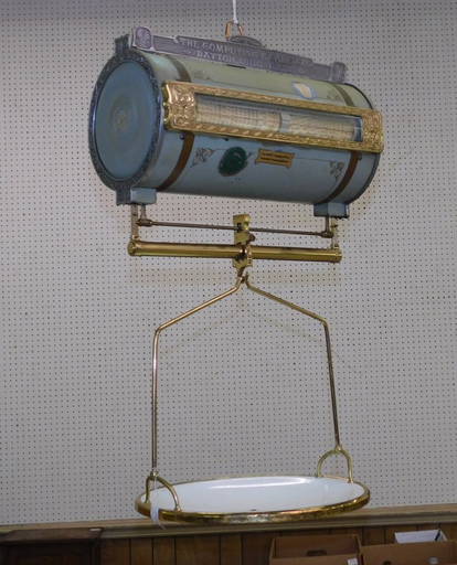 Computing Scale Company Hanging Scale W/ Pan.