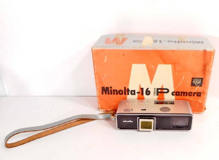 Vintage Minolta 16 P Mini Spy Camera