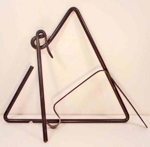 CAST IRON CHUCK WAGON TRIANGLE DINNER BELL - May 24, 2017 | Pioneer ...