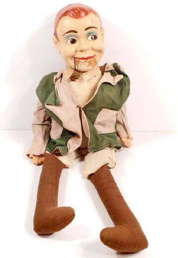 Vintage Jerry Mahoney Composition Ventriloquist Doll
