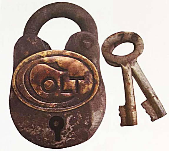 Colt Gun Cabinet Padlock With Keys