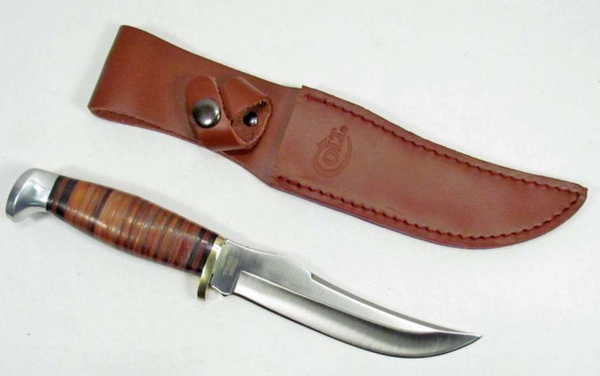 Colt Large Clip Point Hunting Knife W/ Stacked Lea