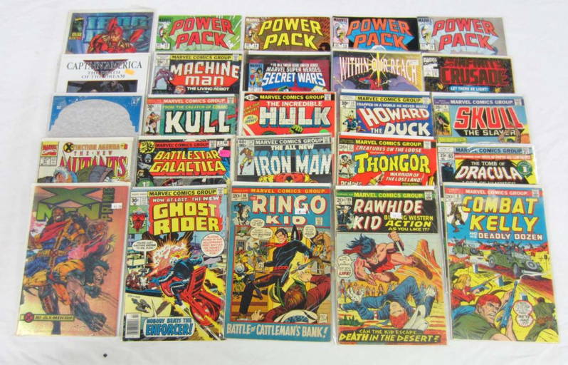 Lot Of Approx. 25 Vintage Marvel Comic Books