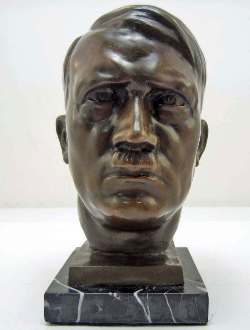 GERMAN NAZI DICTATOR ADOLF HITLER BRONZE BUST STATUE