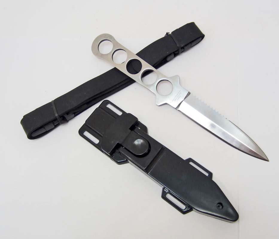 TIGER SHARK DIVING KNIFE W/ RUBBER LEG STRAP AND SHEATH