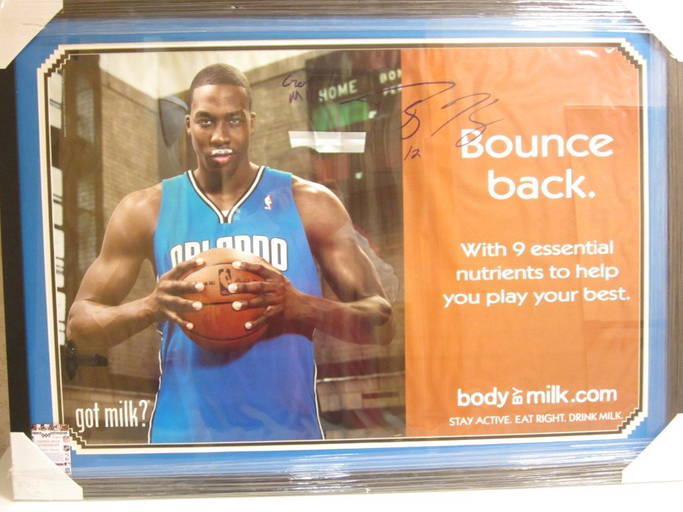 Dwight Howard Signed Display