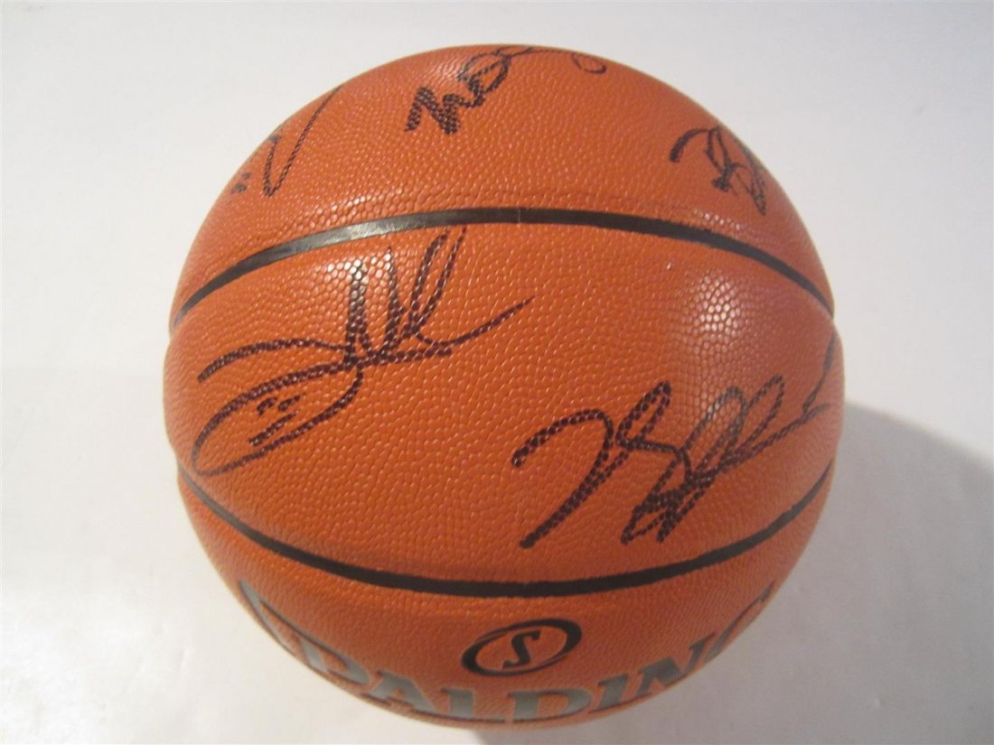 Chicago Bulls Auto Basketball