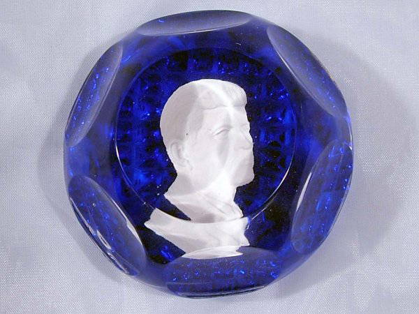 John F. Kennedy Paperweight - Oct 09, 2009 | The Antiques Auction ...