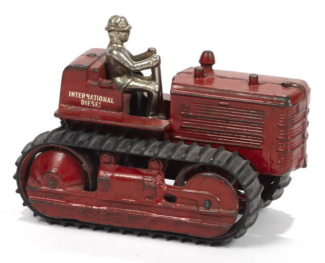 Arcade cast iron International Diesel tractor with a - Apr 01, 2017 ...