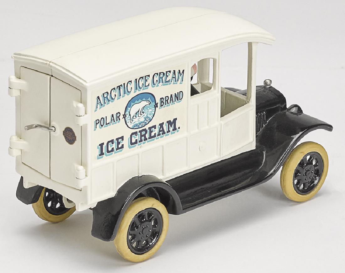 Motorcade Cast Iron 1923 Model T Ford Artic Truck