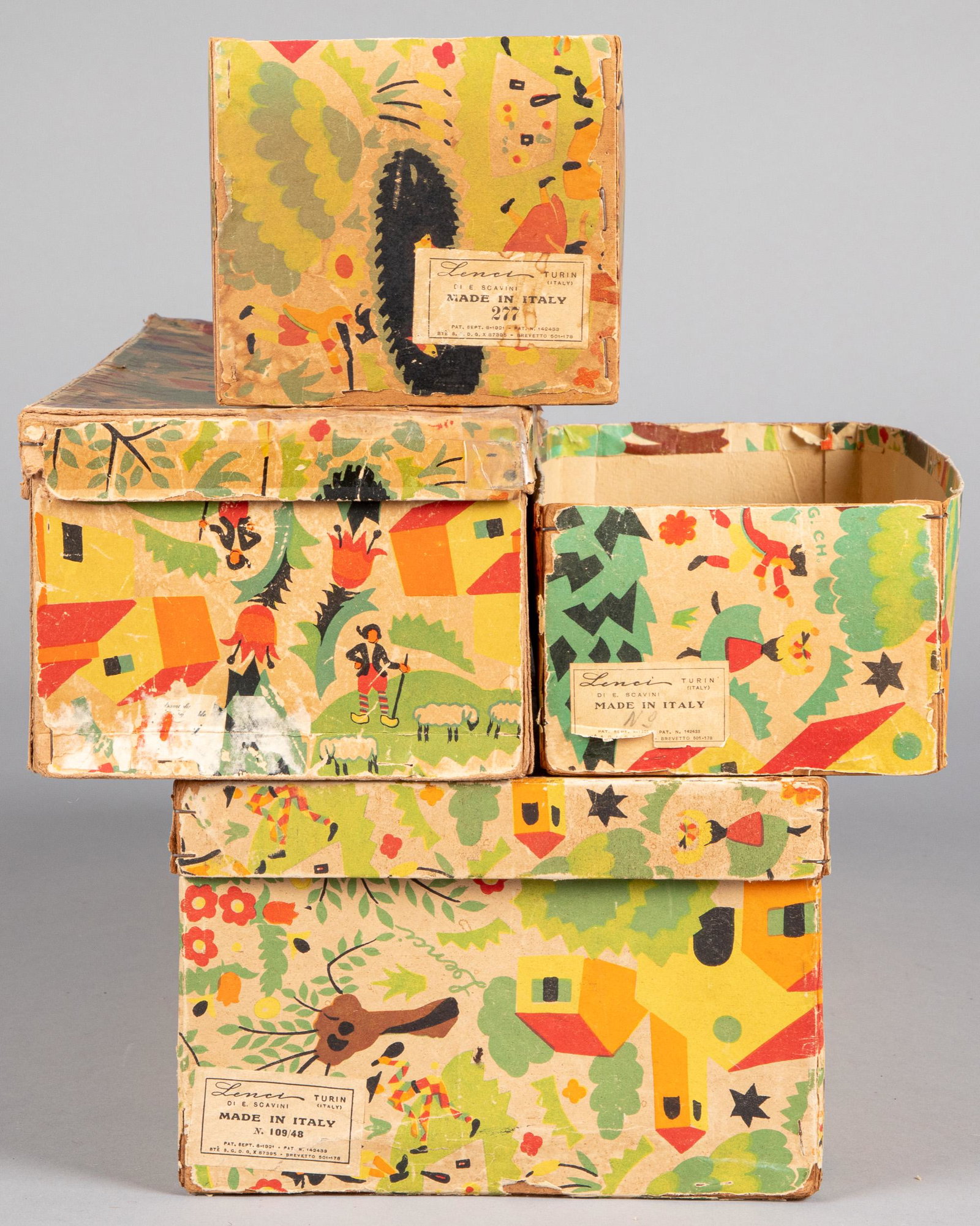 Four Lenci doll boxes. - Dec 09, 2019 | Pook & Pook, Inc. with Noel ...
