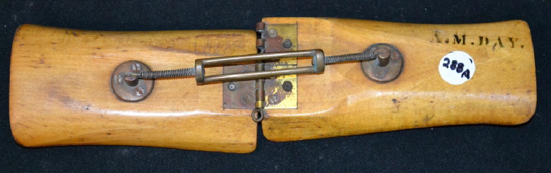 A. M. Day Civil War Splint