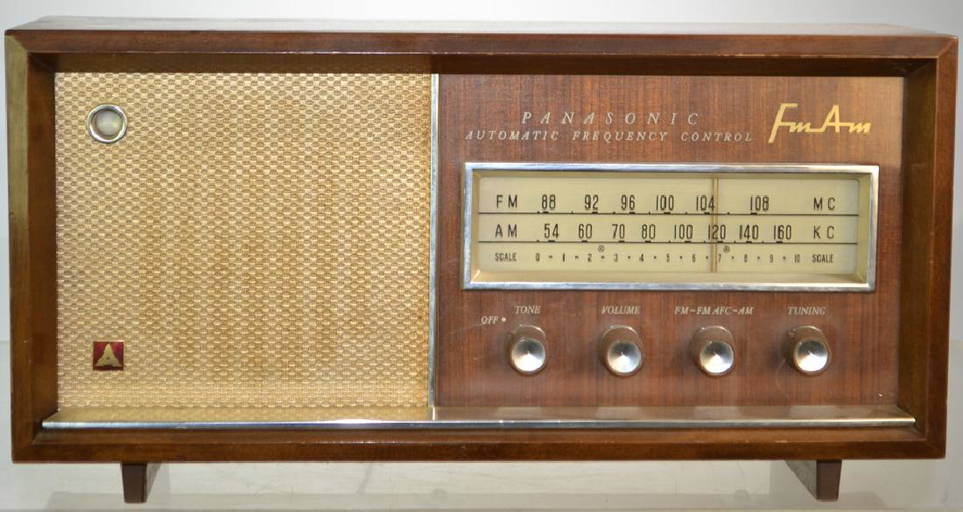 Panasonic Mid Century Radio