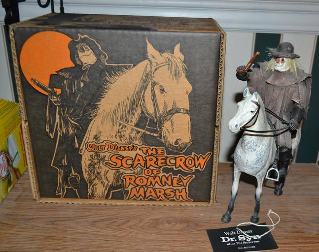 Disney Scarecrow Custom Figure