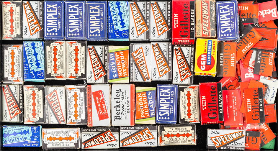 Vintage Double Edged Razors In Pack