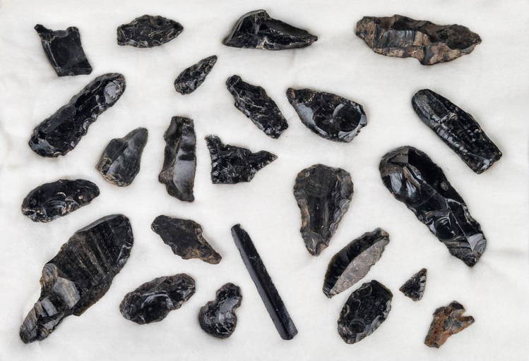 Neolithic Middle East Obsidian Artifacts / Levant