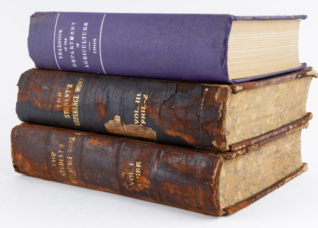 Antique Student Reference Books, Dept. Of Ag.