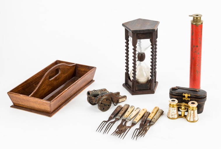 Vintage & Antique Household Items (#0256) on Jun 10, 2022 | Keystone ...