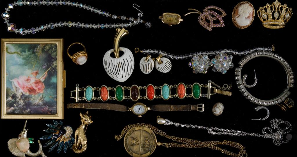 Vintage Jewelry Collections
