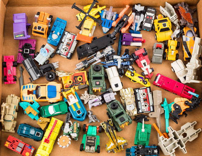 Small Transformer Toys (#0857) on Jan 13, 2023 | Keystone Auction LLC in PA