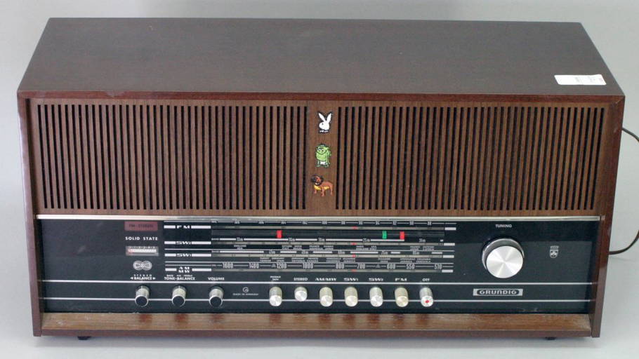 Grundig Vintage Radio Model Rf260u